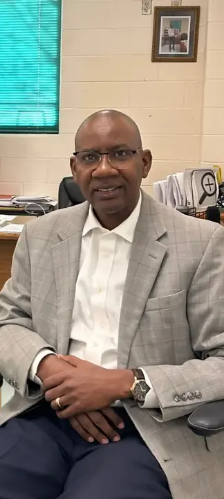 *Donnons nous la chance d'aller au dialogue.*